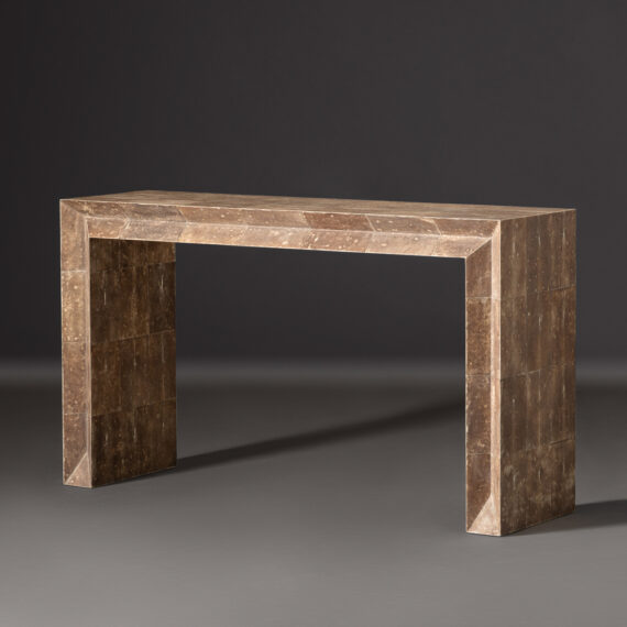 Loma Console - R HUGHES