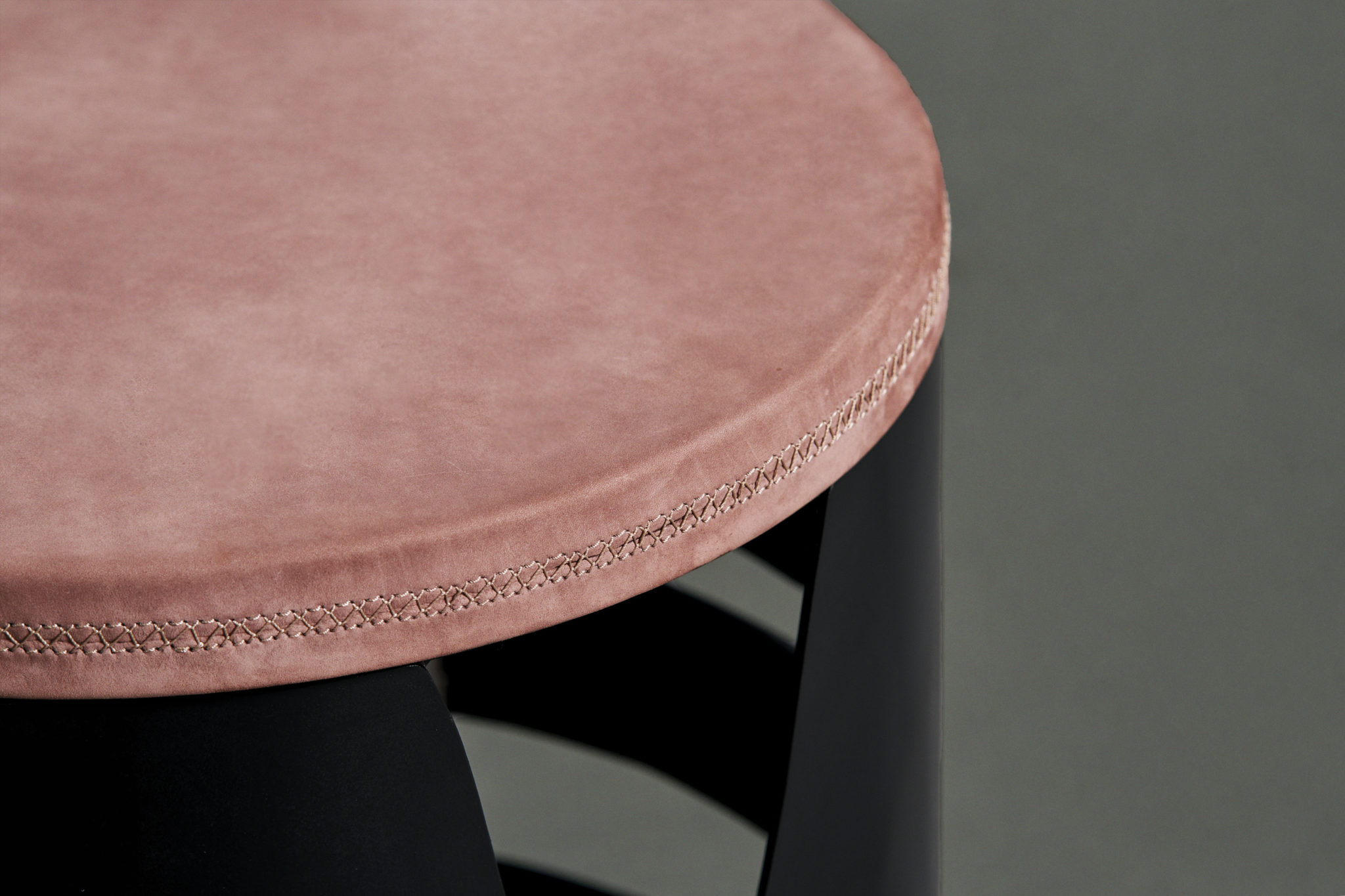 Hudson Stool - R HUGHES