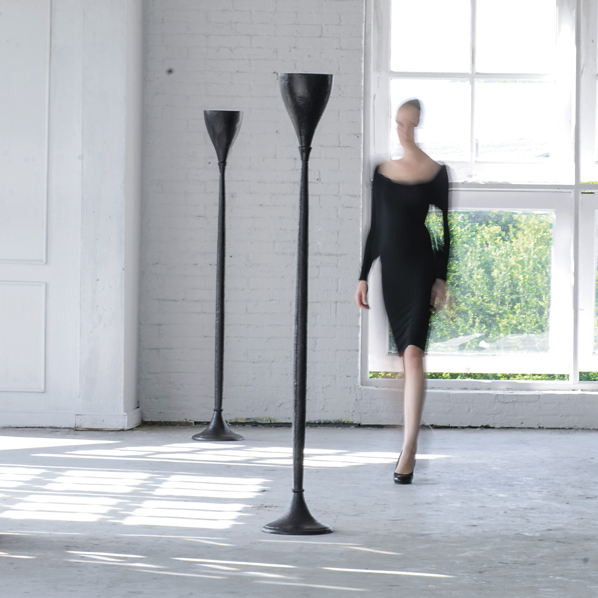 Lithe Uplight - R HUGHES