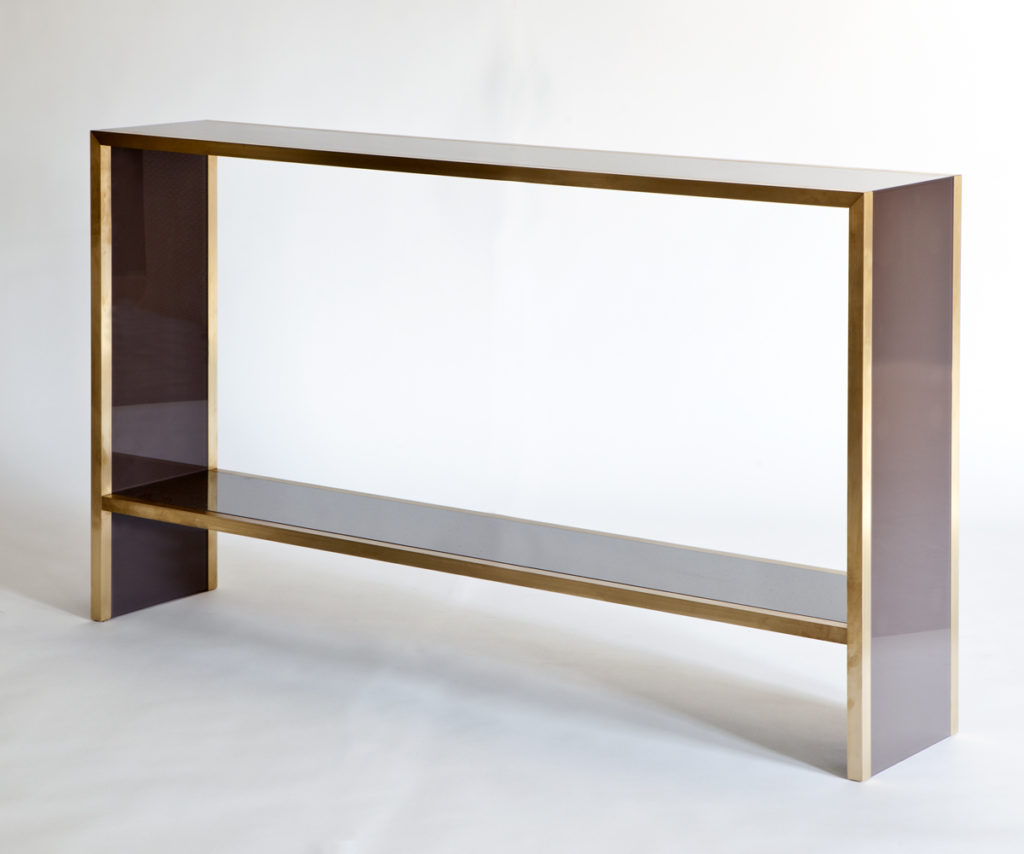 Slice Console - R HUGHES