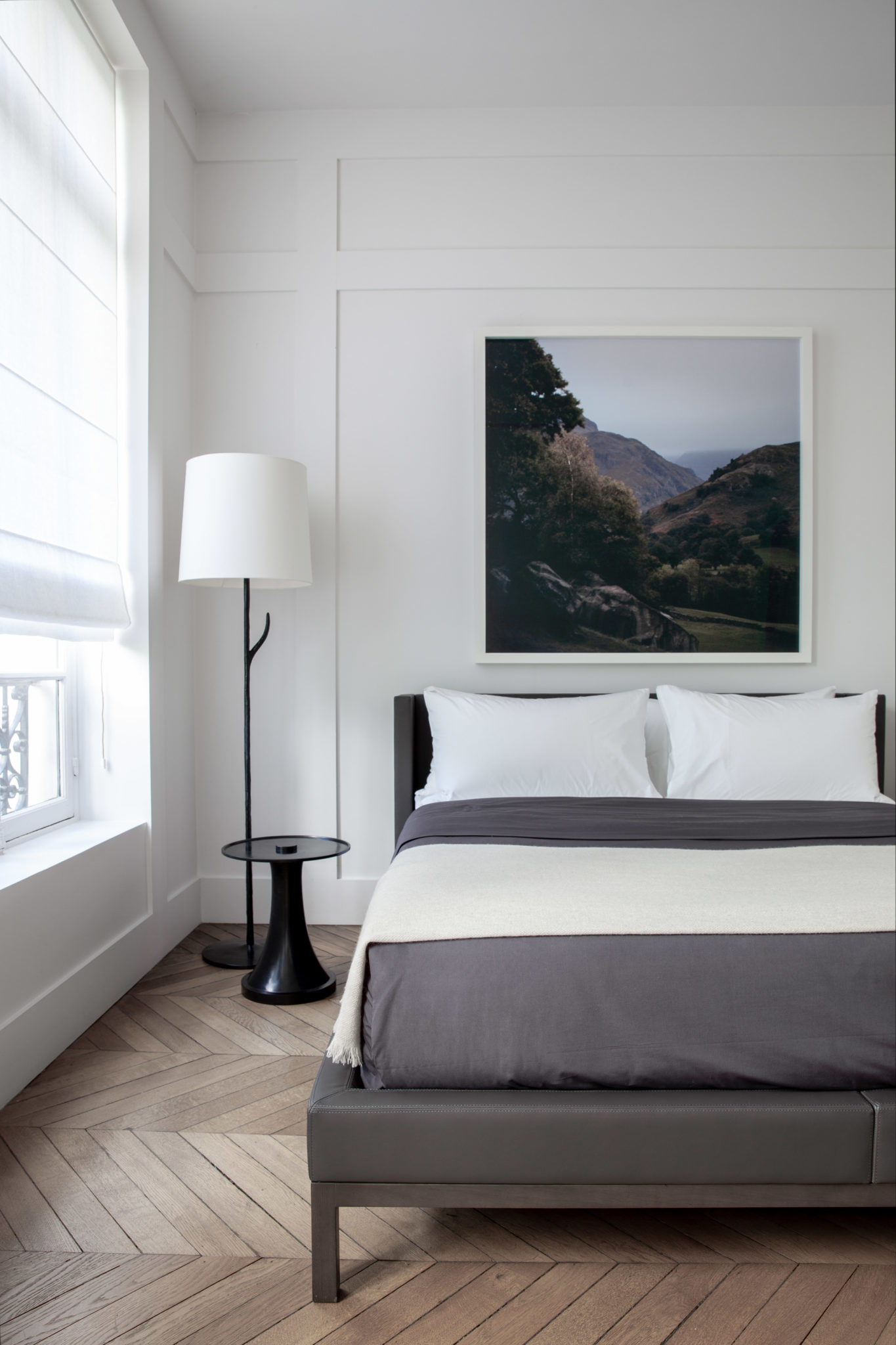 Fergus Bed - R HUGHES