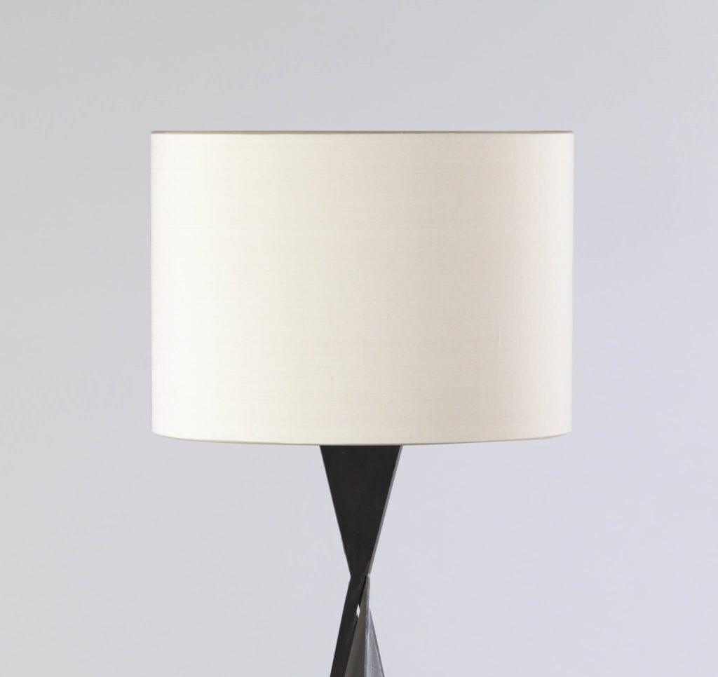 GALENA TABLE LAMP - R HUGHES