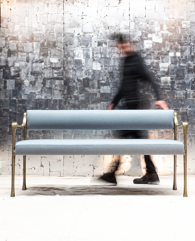 Giac Settee - R HUGHES