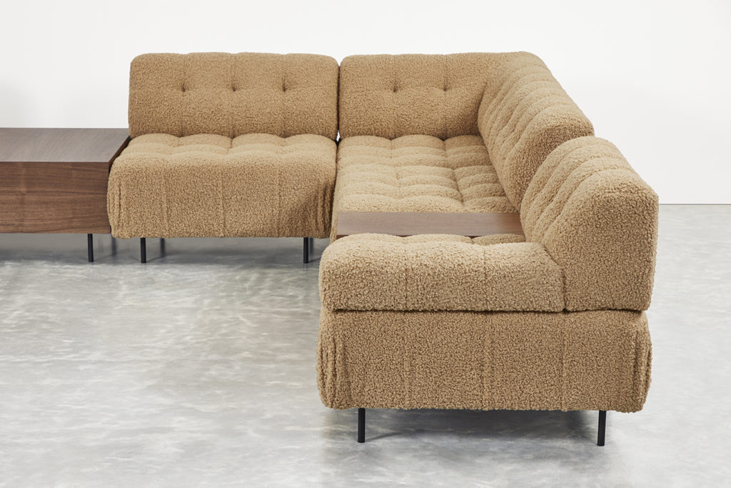 Cubo Sectional - R HUGHES