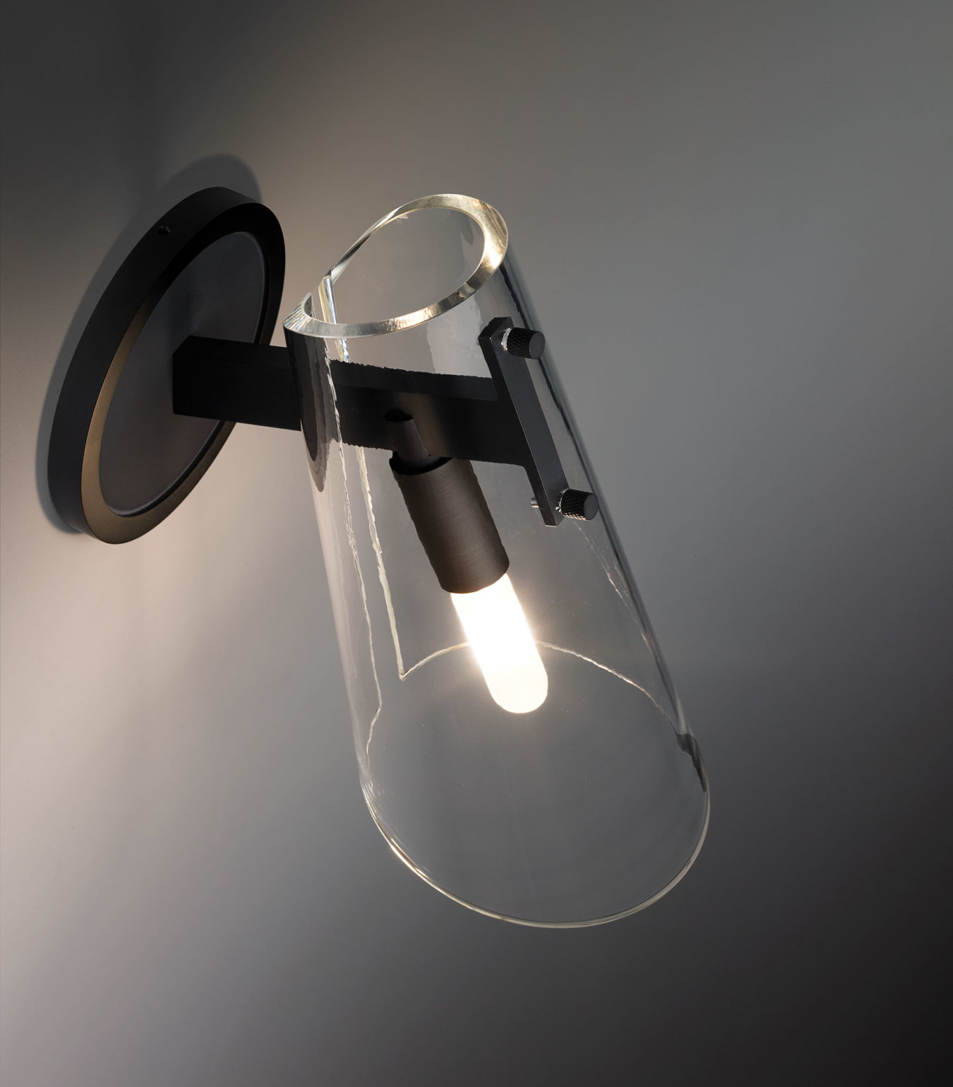Zeppelin Wall Light, Large - R HUGHES
