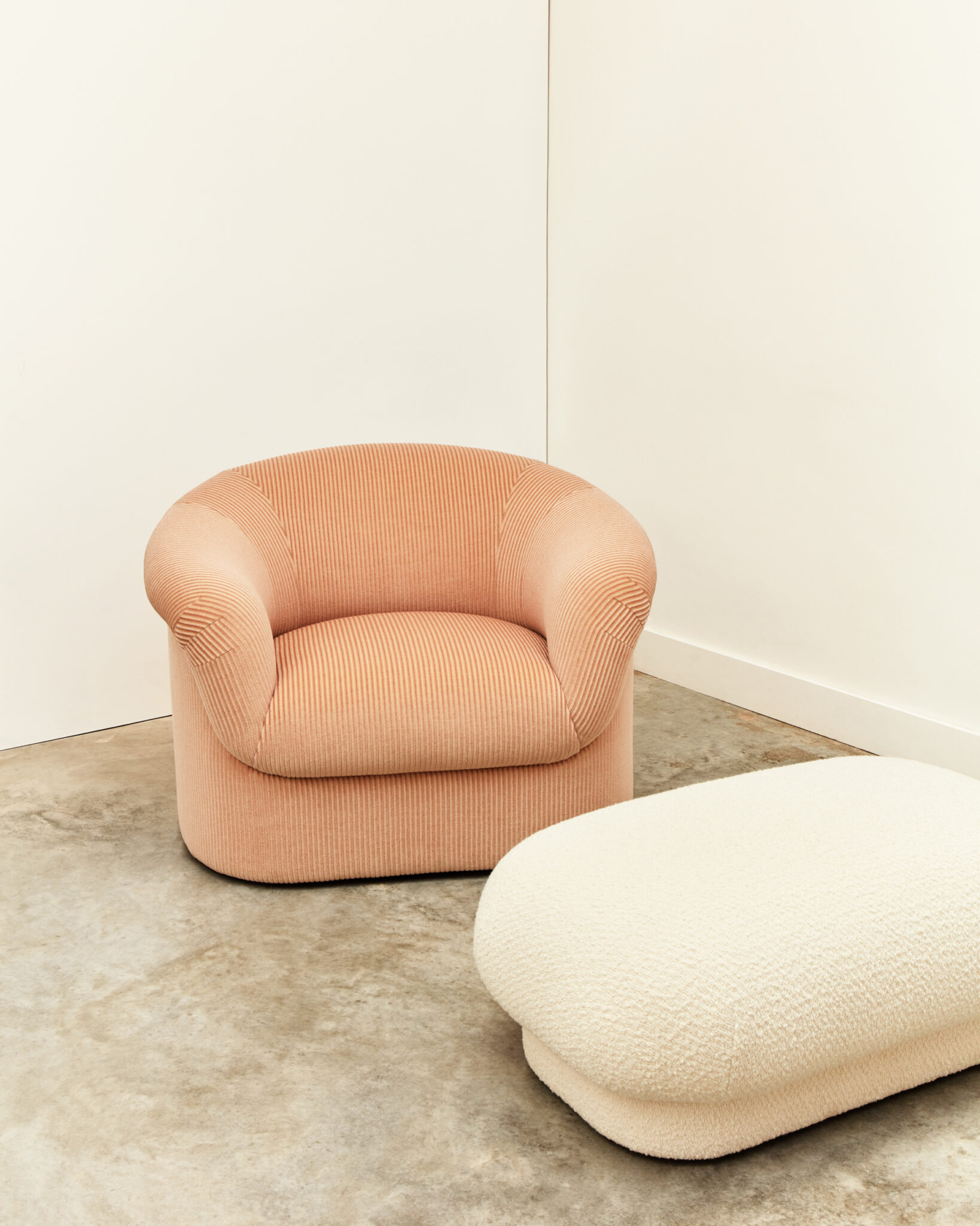 Roll Top Chair - R HUGHES