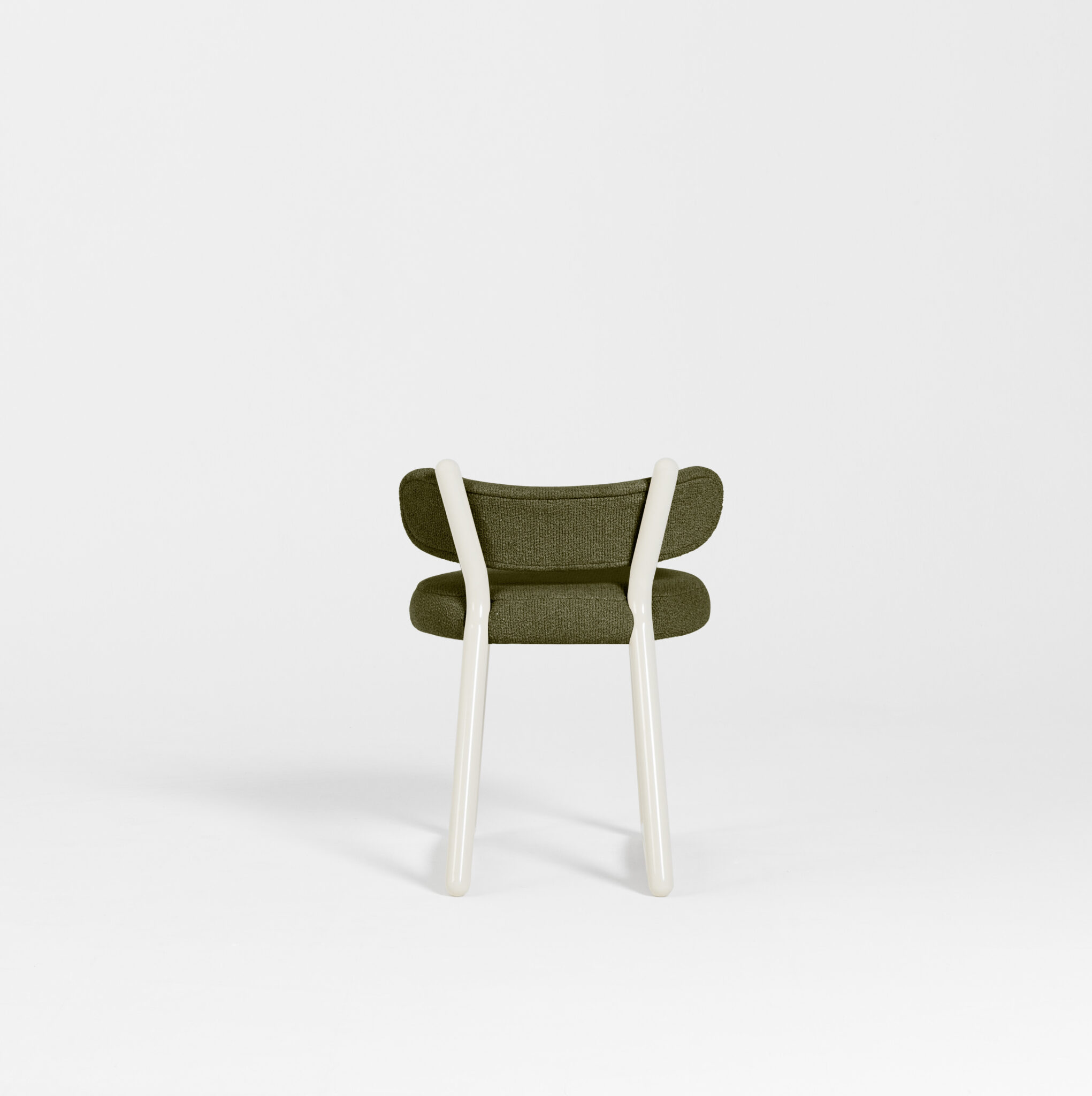 Outlus 001 - R HUGHES