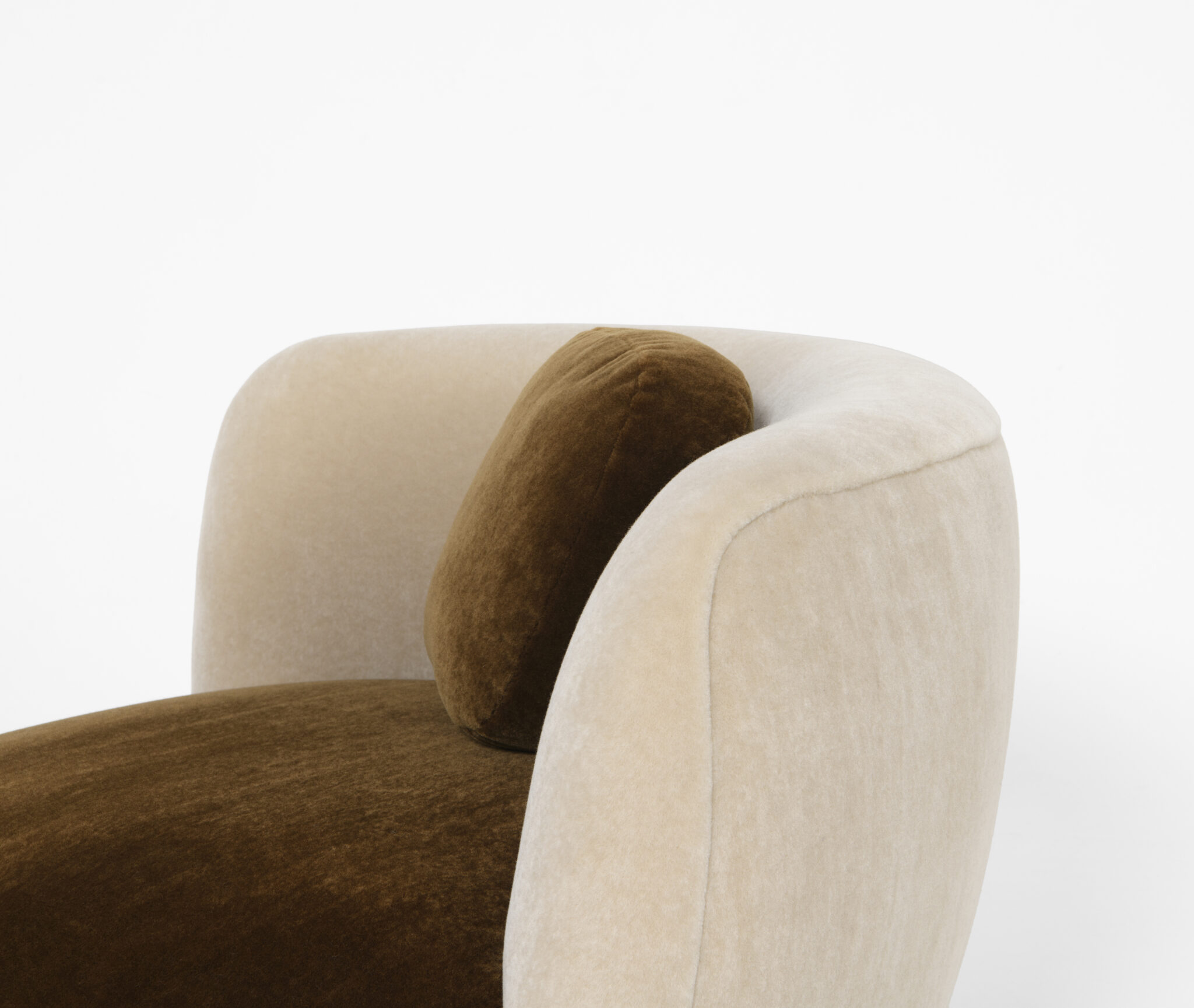 Méridienne Lounge Chair - R HUGHES