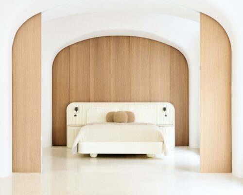 Fergus Bed - R HUGHES