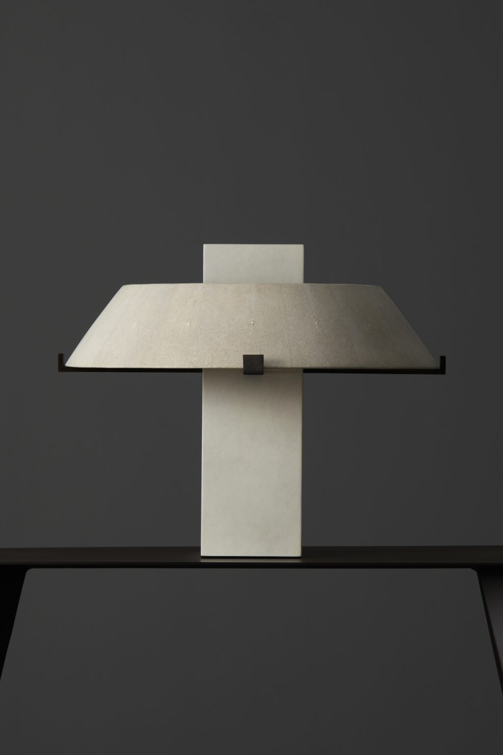 GALENA TABLE LAMP - R HUGHES