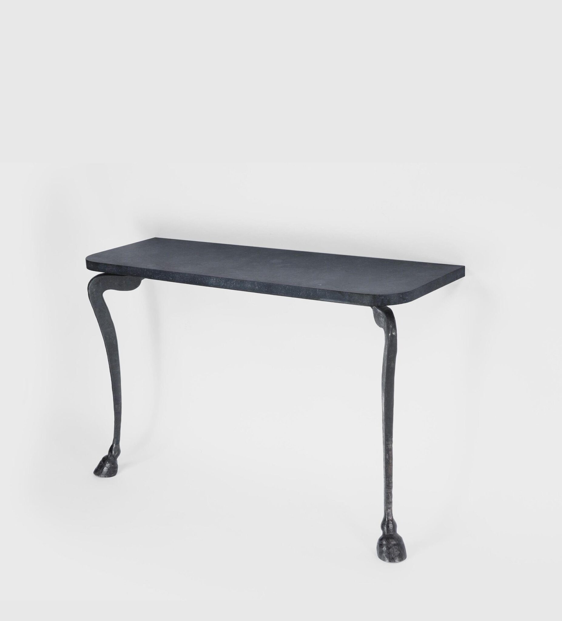 Sliver Console - R HUGHES