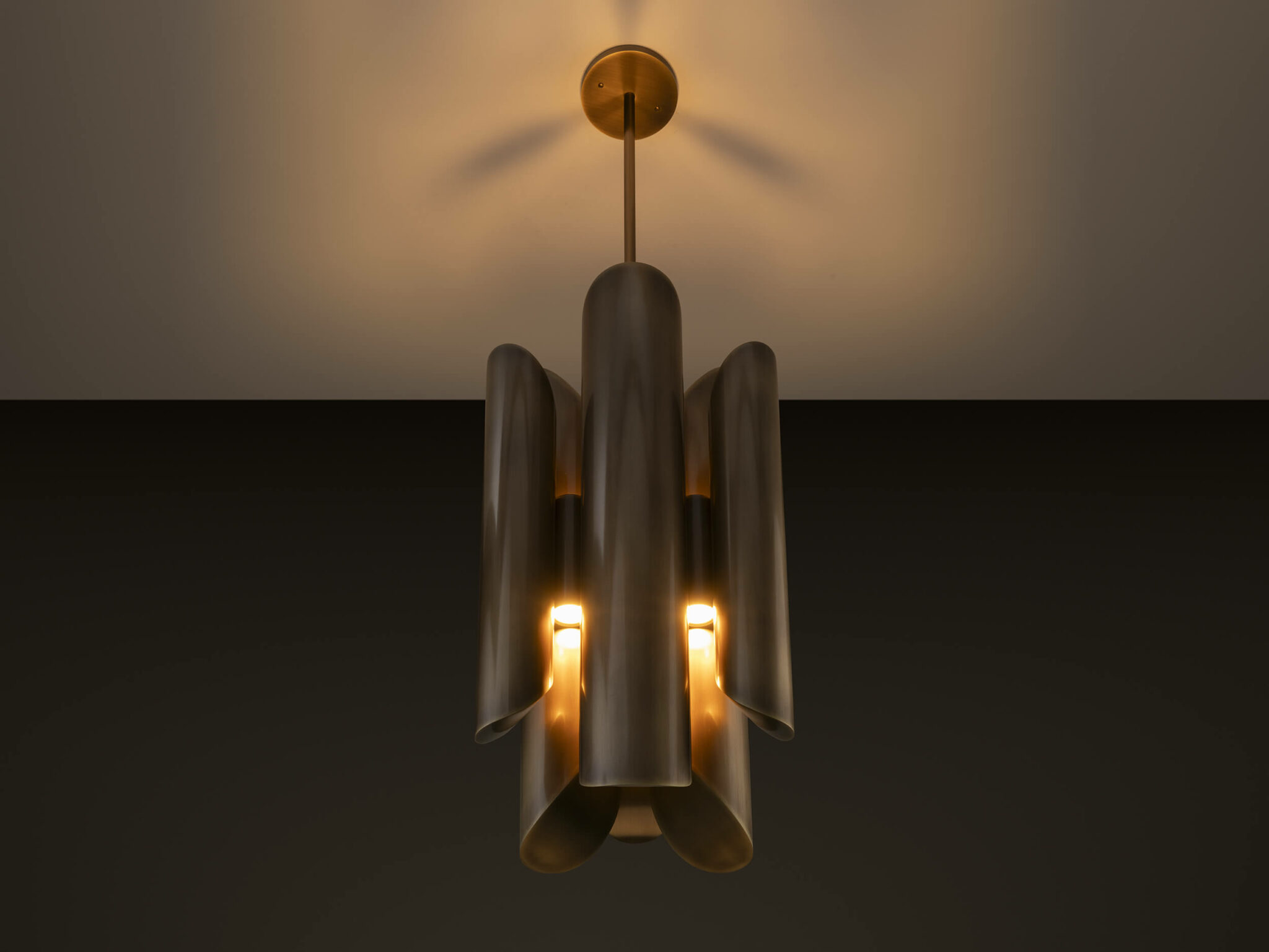 Loma Chandelier Size 1 - R HUGHES