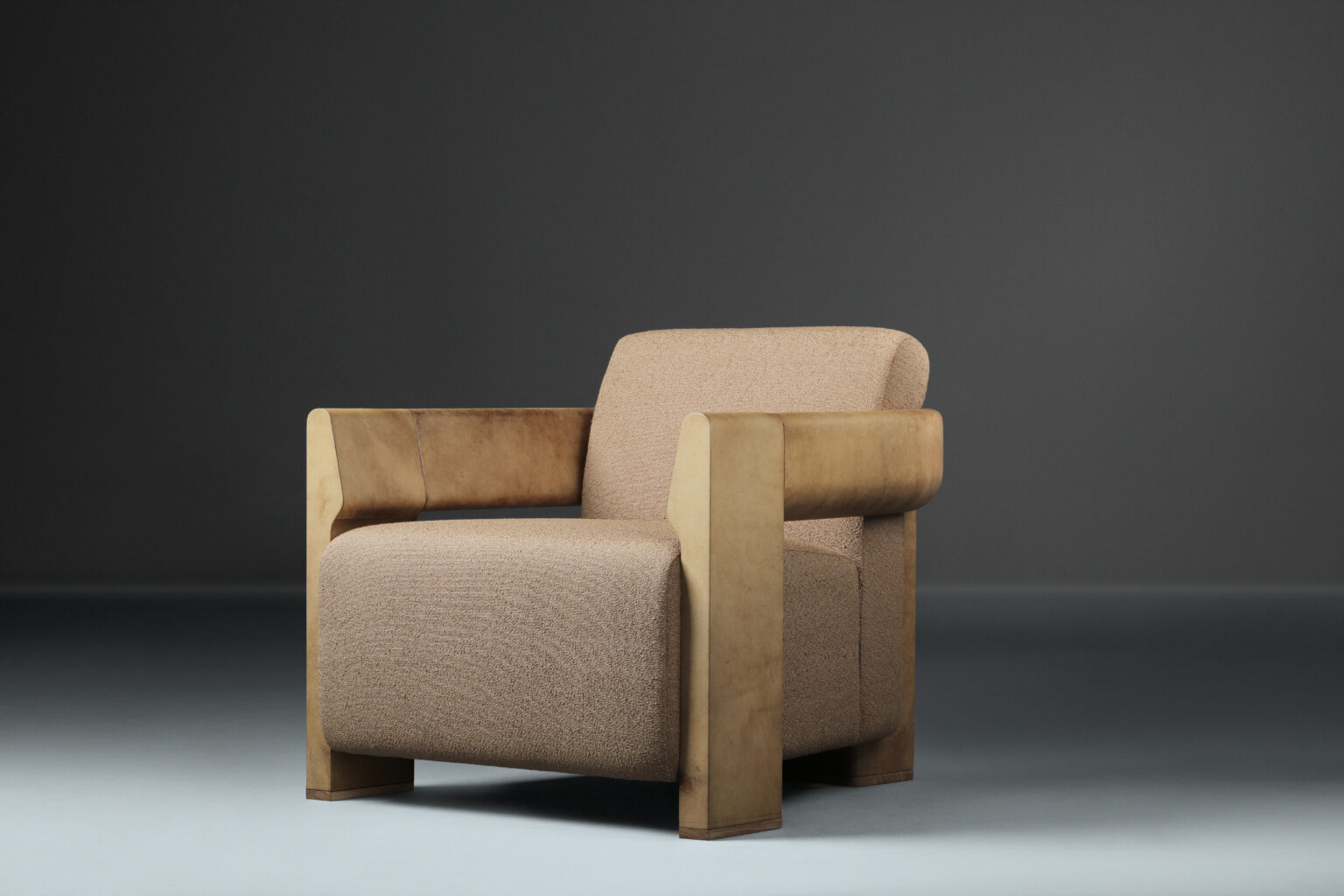 Dais Lounge Chair - R HUGHES