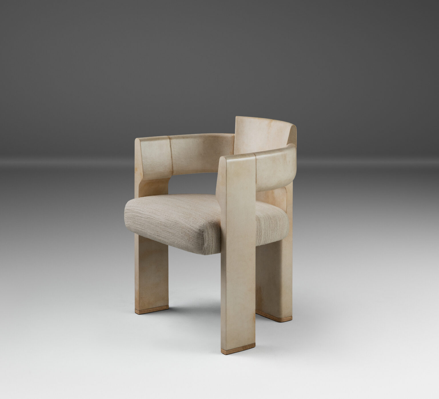 Dais Spot Chair - R HUGHES