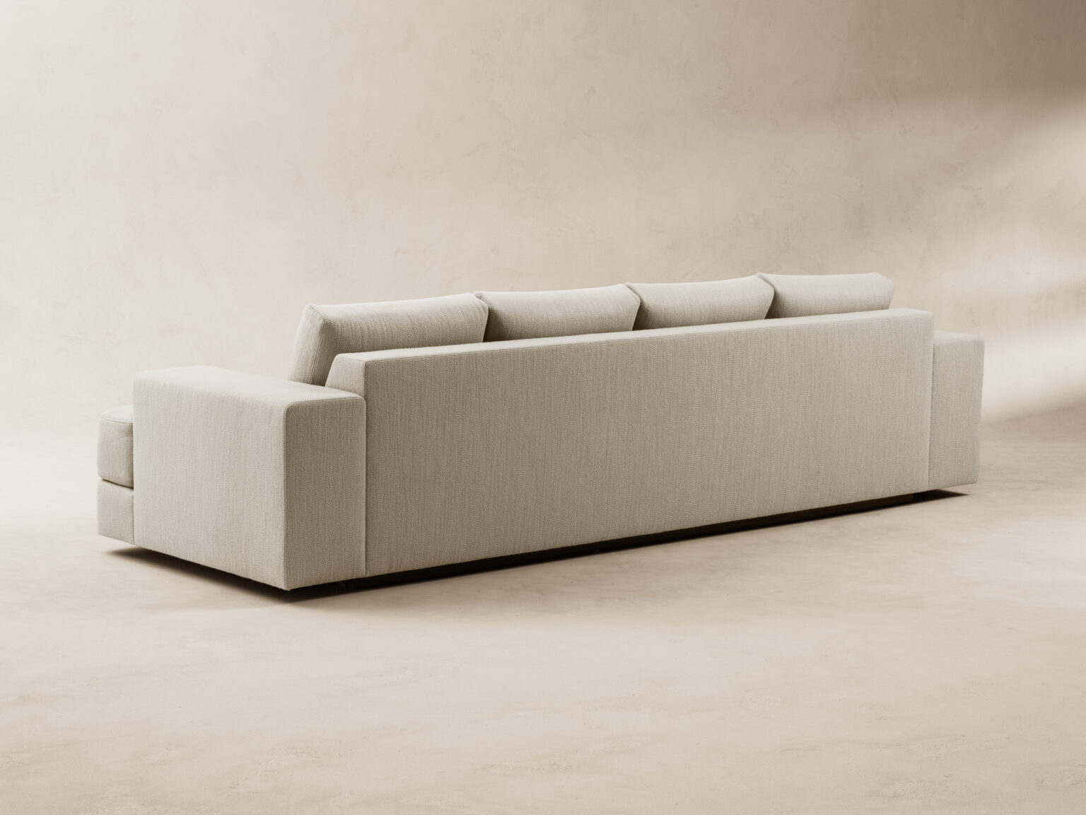 FELSON SOFA - R HUGHES