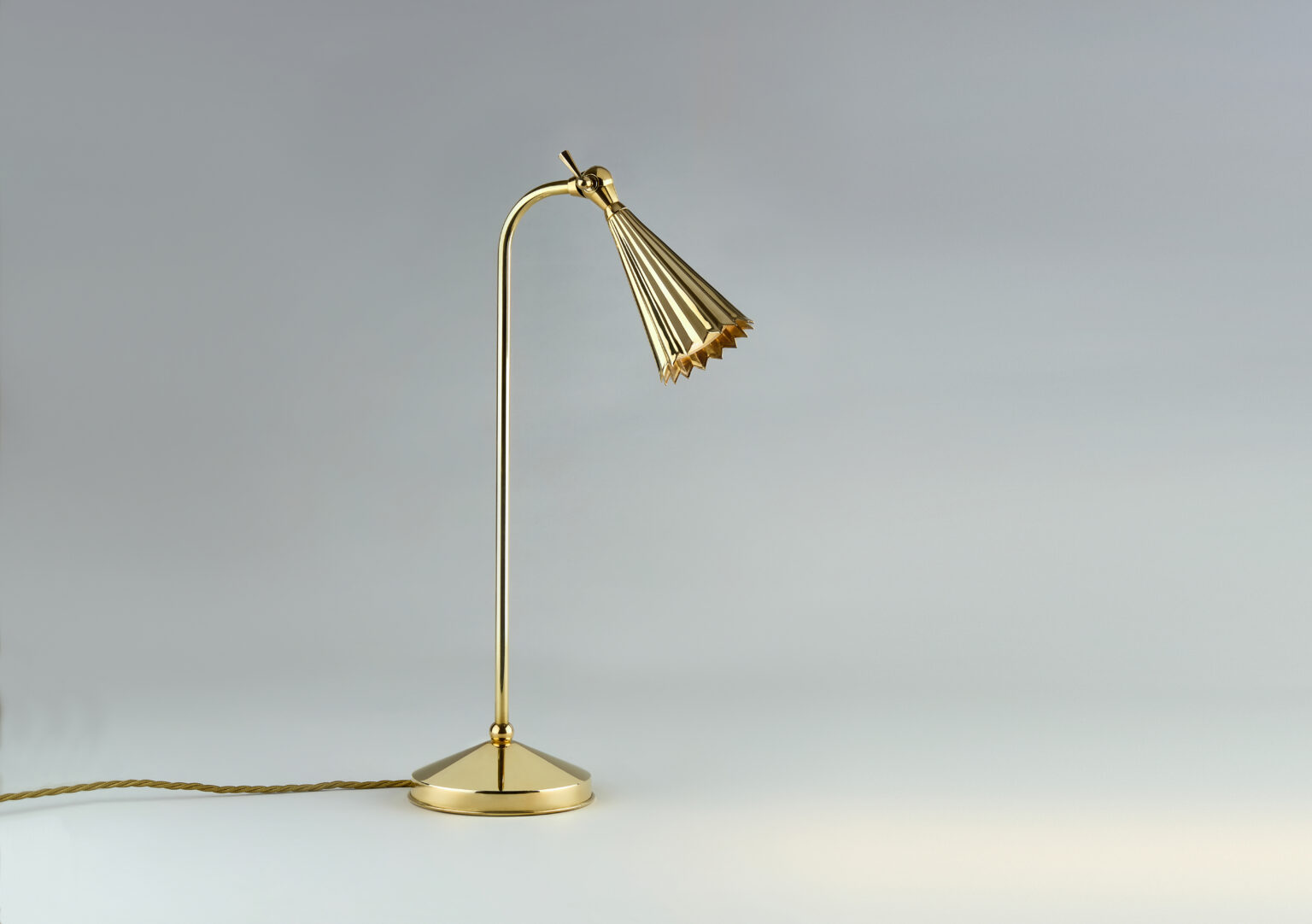 SIMONE TABLE LAMP - R HUGHES
